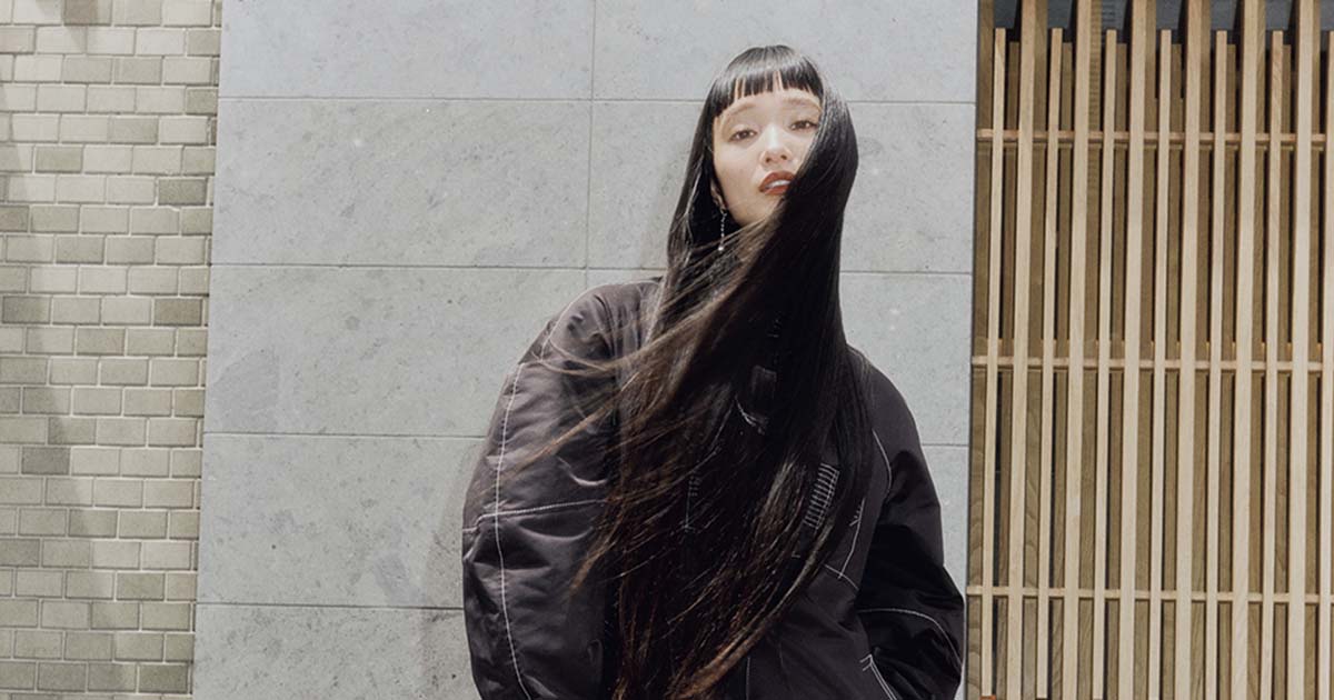 日本人デザイナーと仲間たち vol.1｜萬波ユカ in〈FETICO〉 | 【GINZA】東京発信の最新ファッション＆カルチャー情報