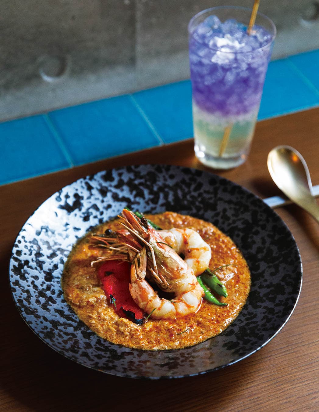 日本の海の幸を生かす、独自のタイ・キュイジーヌ【代々木上原：thalee ling】 | 【GINZA】東京発信の最新ファッション＆カルチャー情報